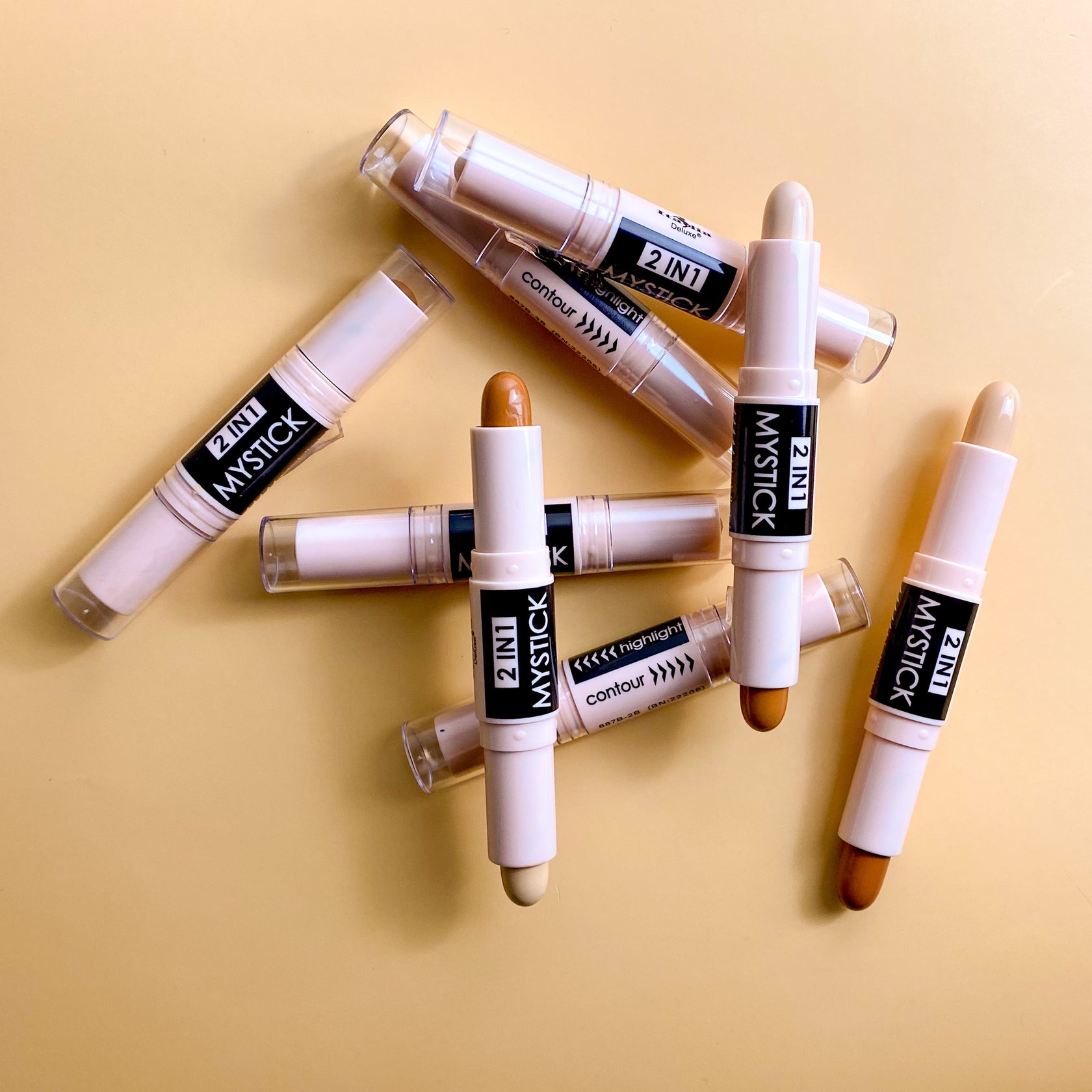 Italia Deluxe Makeup | 2-In-1 MyStick - Conceal and Contour